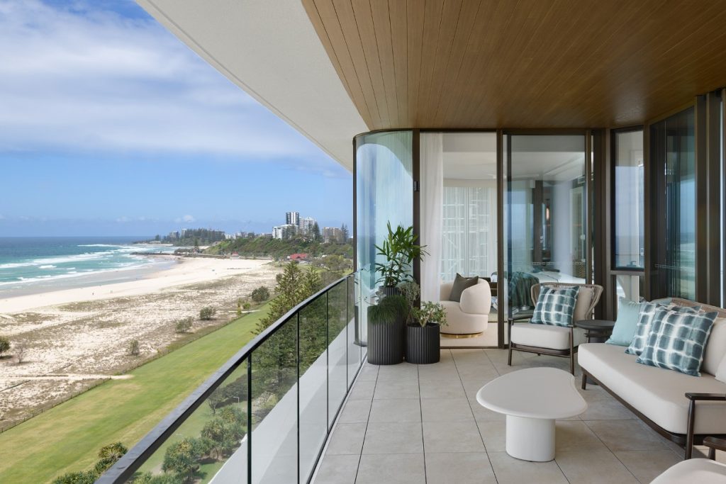 SUR, Kirra Beach Penthouse - Cru Collective
